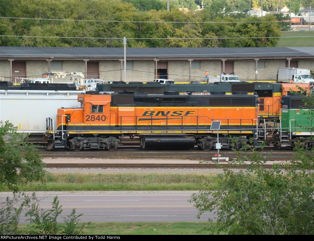 BNSF 2840